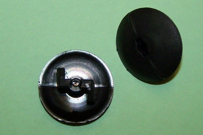 Bresco Vehicle Services Limited Dashboard Clip: Insulated. Vauxhall/Opel